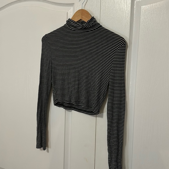Double Zero | Tops | Double Zero Black White Striped Turtleneck Long ...